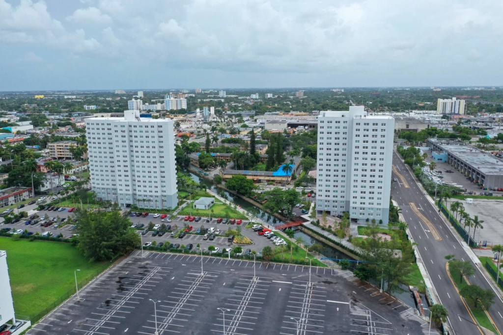 Civic Towers - DeckTight